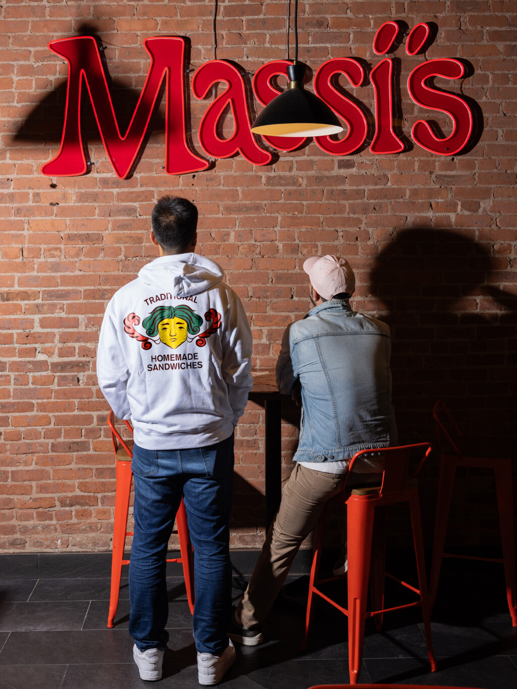 Massis Italian Sandwich Shop Brand Identity | Saint-Urbain